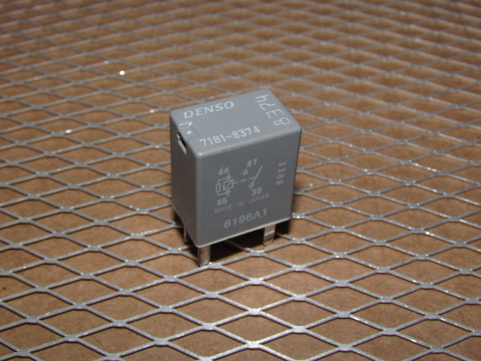 GM Relay 8374 / 7181-8374 – Autopartone