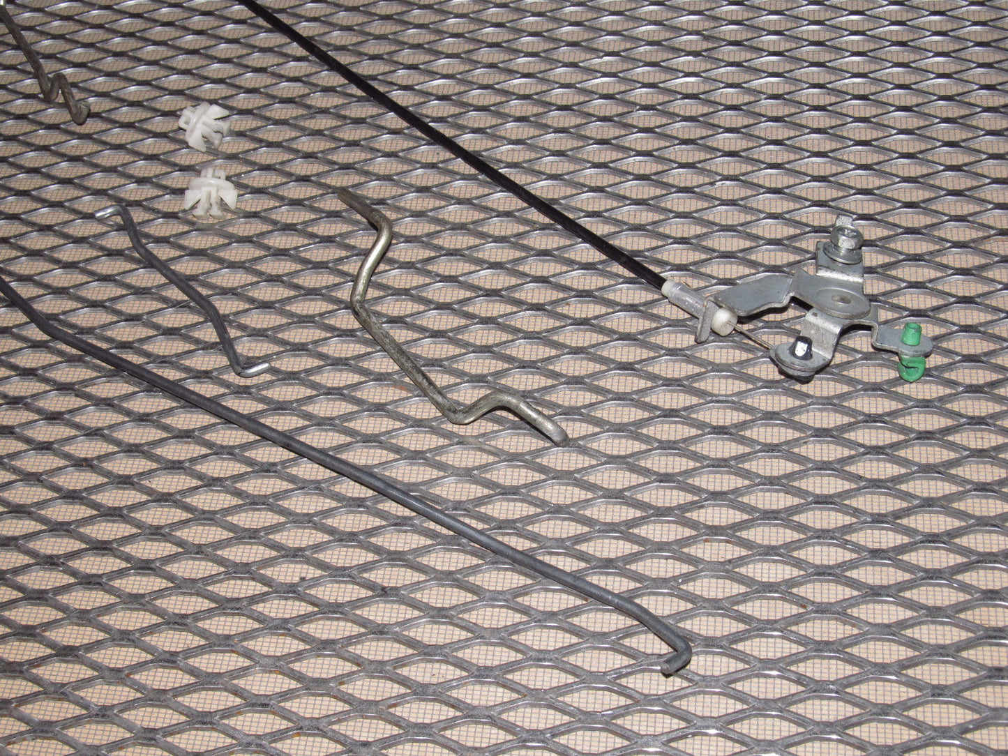 90 91 92 93 94 95 96 Nissan 300zx OEM Door Linkage Rod & Clip - Left ...