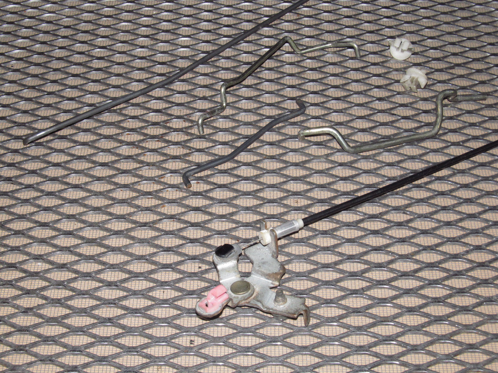 90 91 92 93 94 95 96 Nissan 300zx OEM Door Linkage Rod & Clip - Right ...