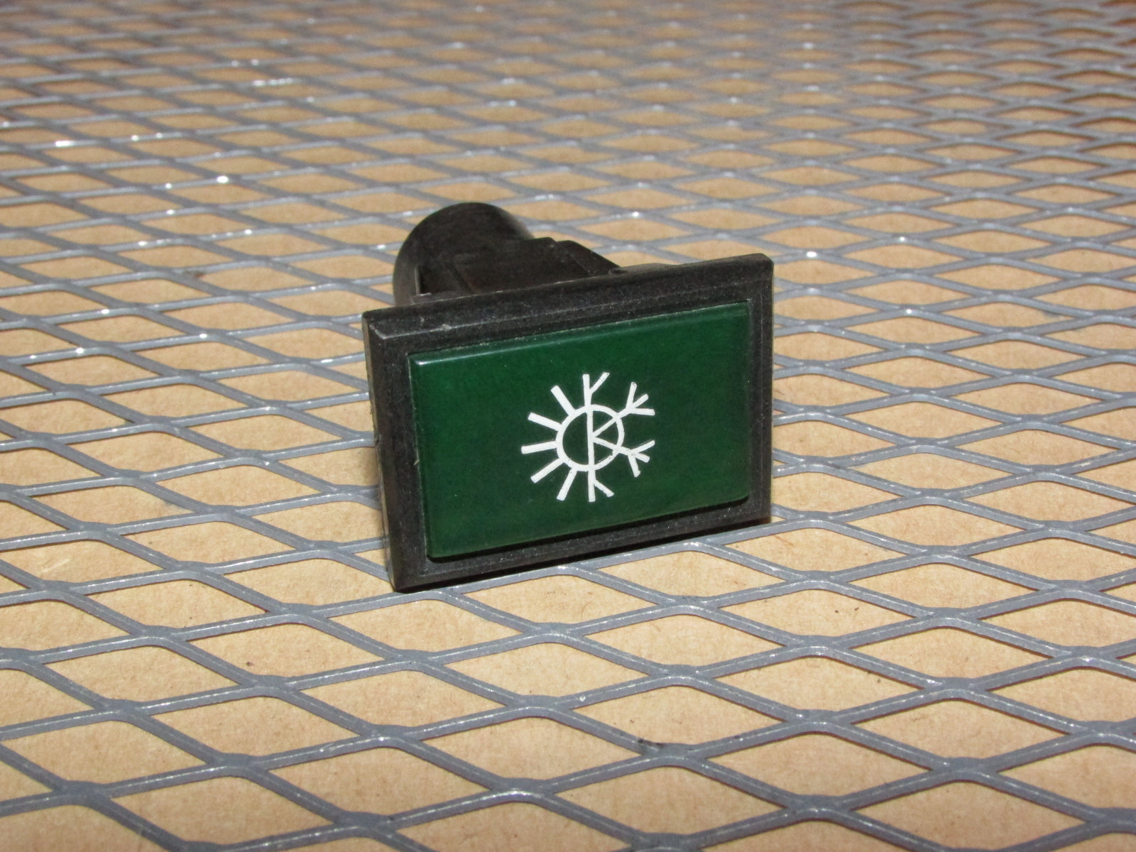 77-95 Mercedes Benz T1 Van OEM Interior Dash A/C Indicator Light Lamp ...