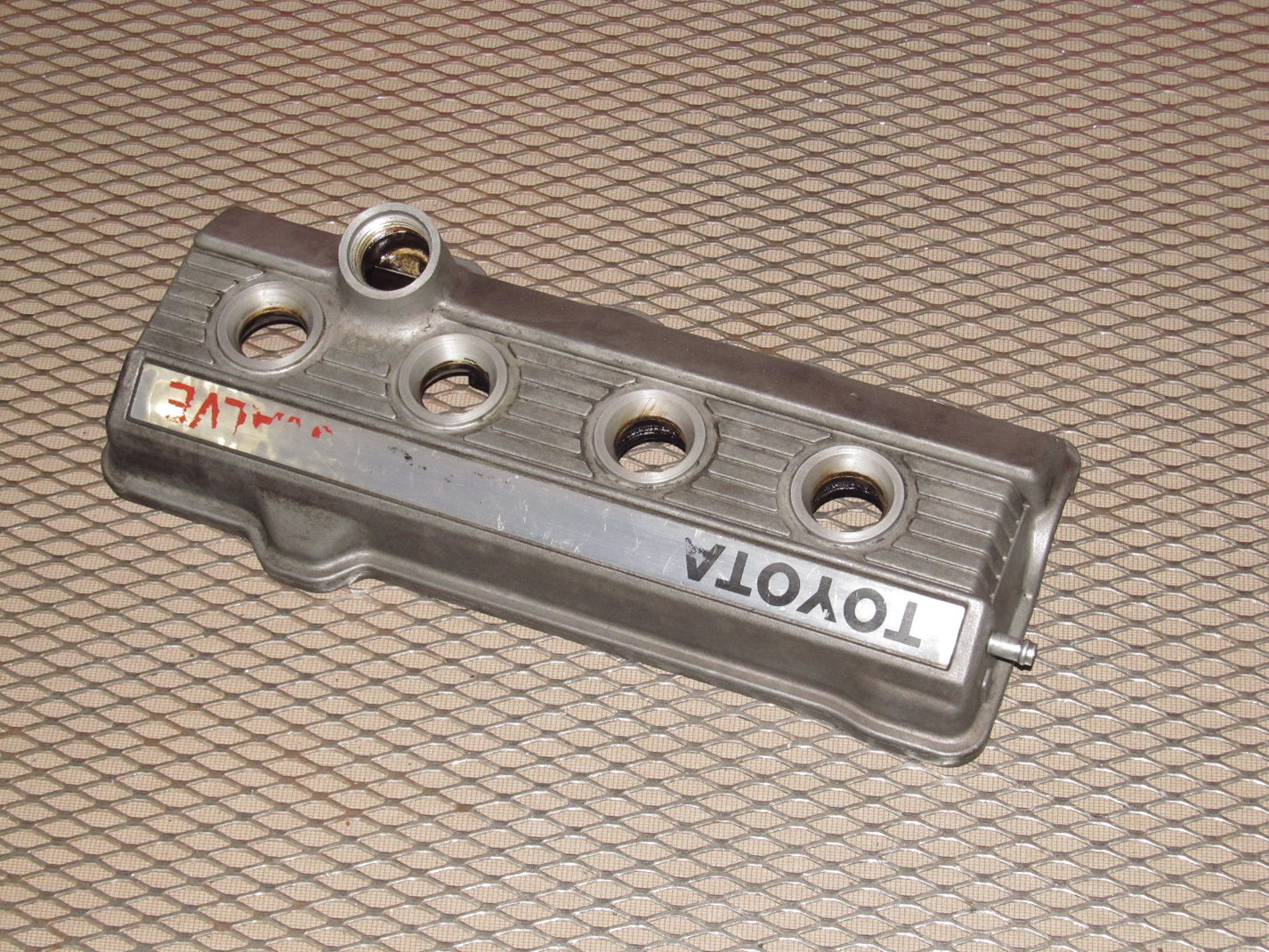 91 92 93 94 95 Toyota MR2 OEM Engine Valve Cover - 5SFE – Autopartone.com
