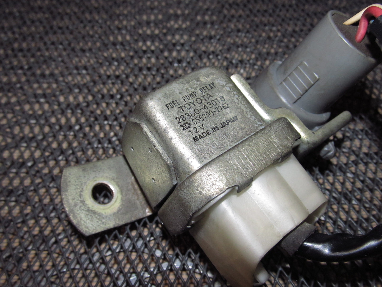 89 90 91 92 Toyota Supra OEM Fuel Pump Relay - 28380-43010 – Autopartone
