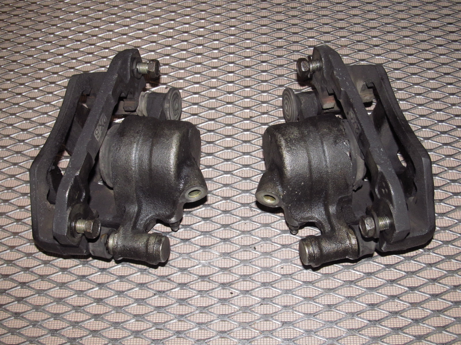 81-83 Mazda RX7 OEM Front Brake Caliper – Autopartone