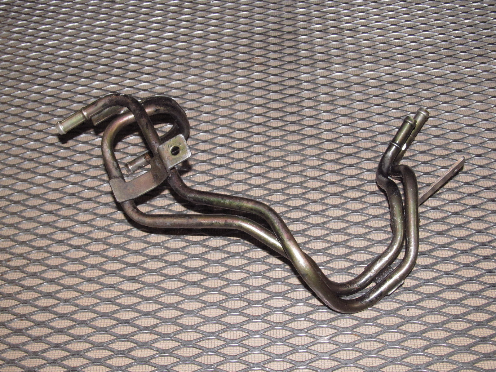 90-96 Nissan 300zx OEM Twin Turbo Oil Line – Autopartone.com