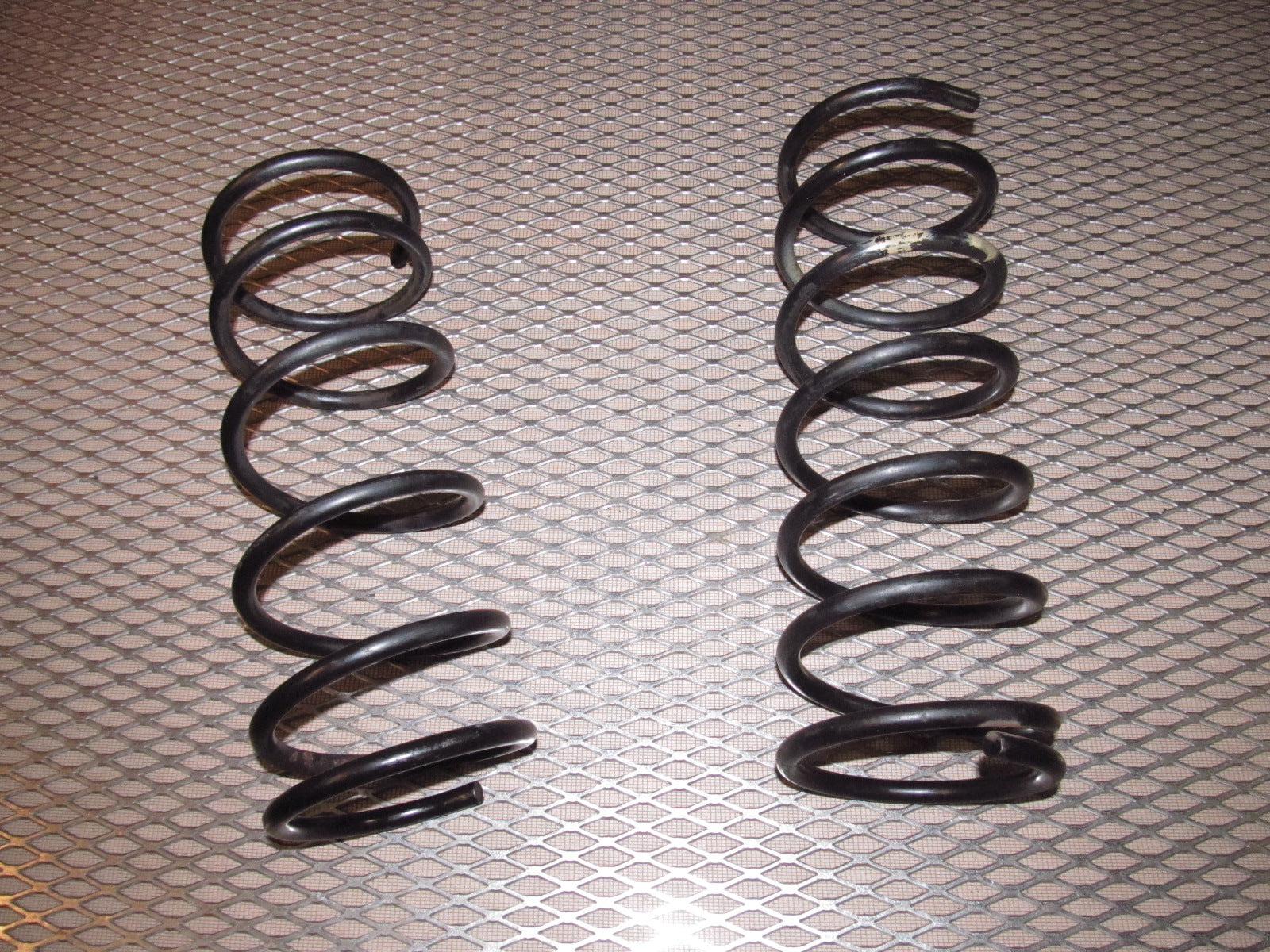81-83 Mazda RX7 OEM Rear Suspension Spring Coil – Autopartone