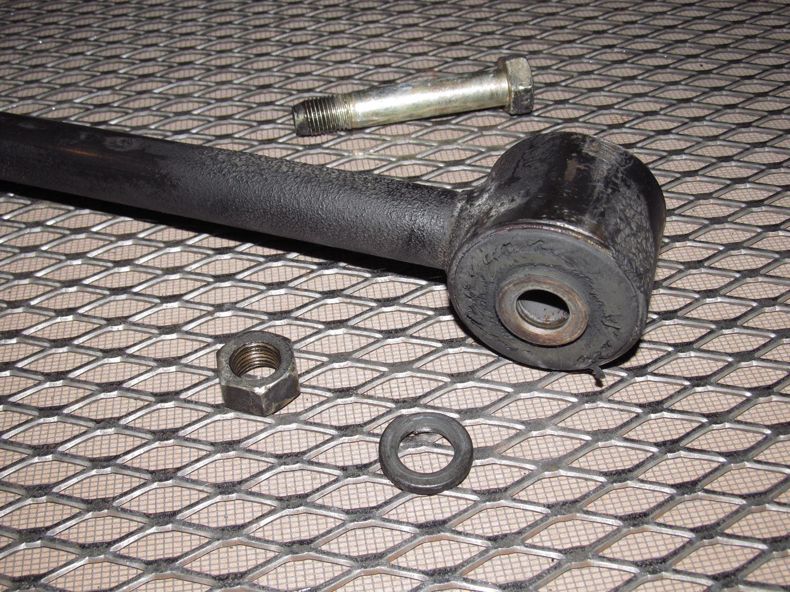 81-83 Mazda RX7 OEM Rear Lower Control Arm Link - Right – Autopartone.com