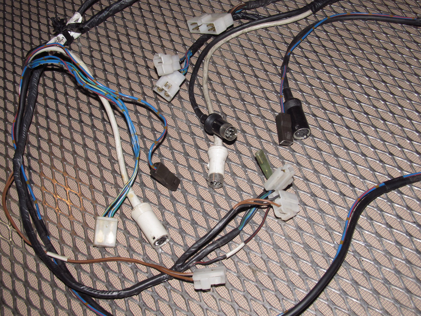 81-83 Mazda RX7 OEM Amplifier Amp Cable & Wiring Harness – Autopartone.com