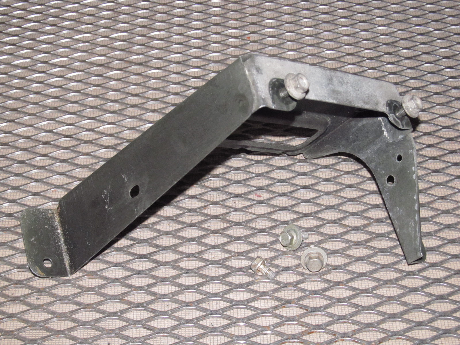 94 95 96 97 Mazda Miata OEM Engine Fuse Box Mounting Bracket – Autopartone