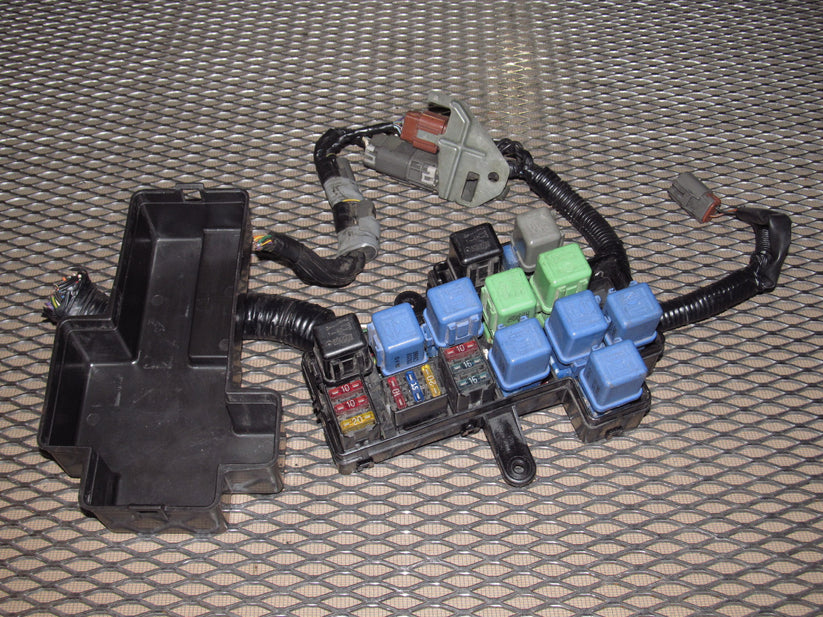 90-96 Nissan 300zx OEM Engine Fuse Box - Twin Turbo – Autopartone