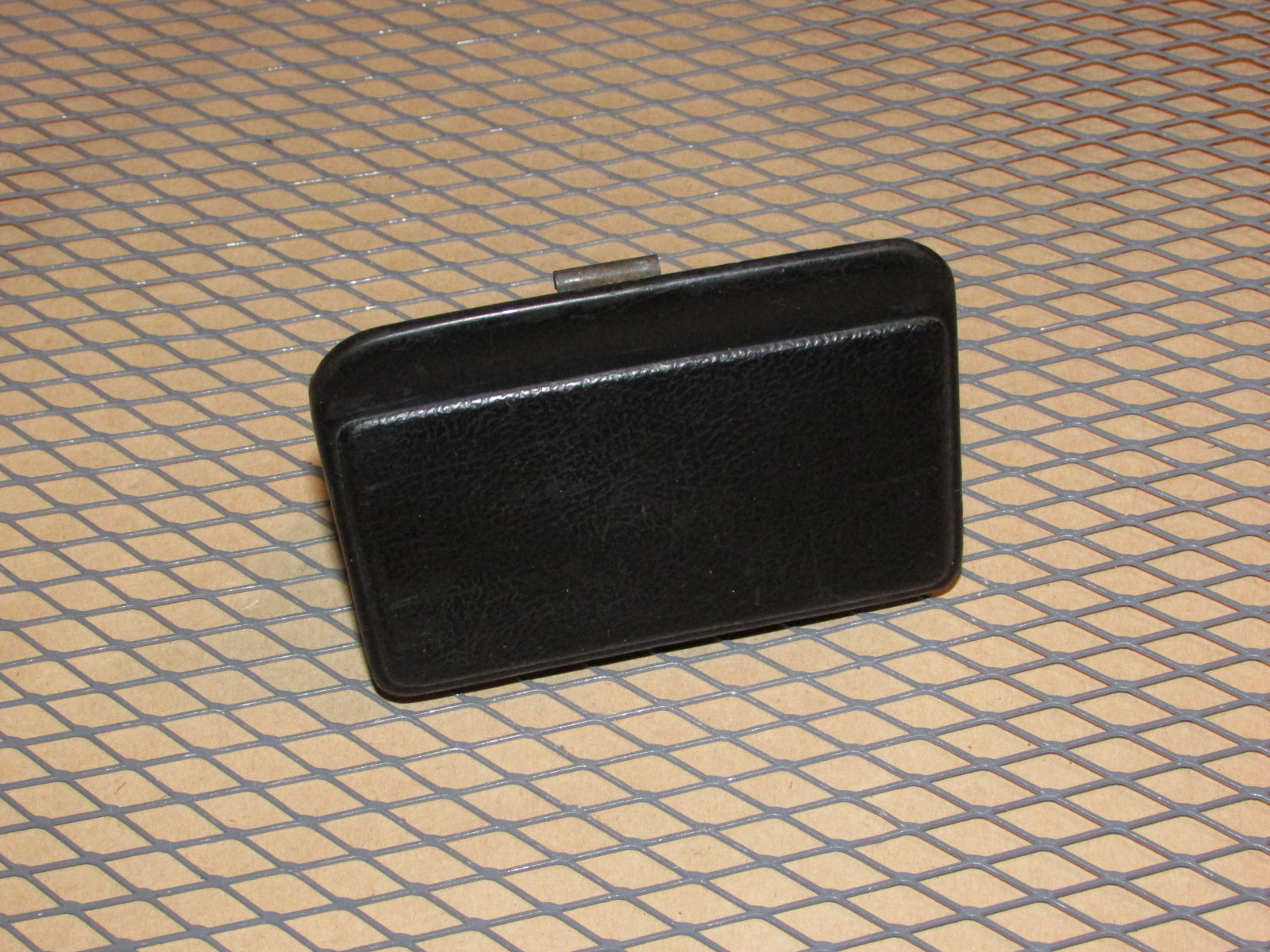85-92 Pontiac Firebird OEM Rear Ash Tray – Autopartone
