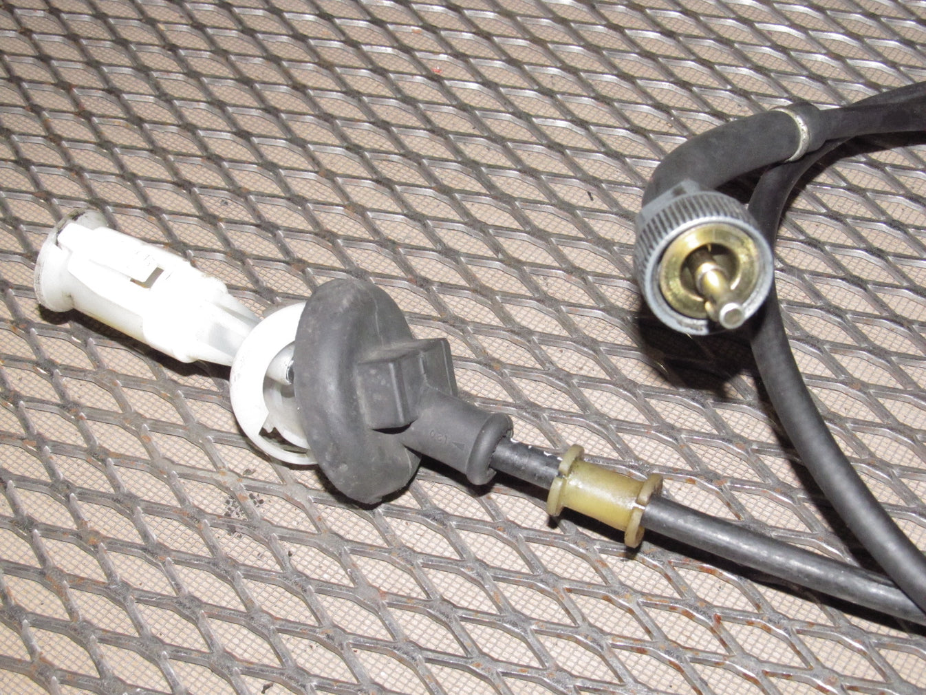 94 95 96 97 Mazda Miata OEM VSS Vehicle Speed Sensor Speedo Cable ...
