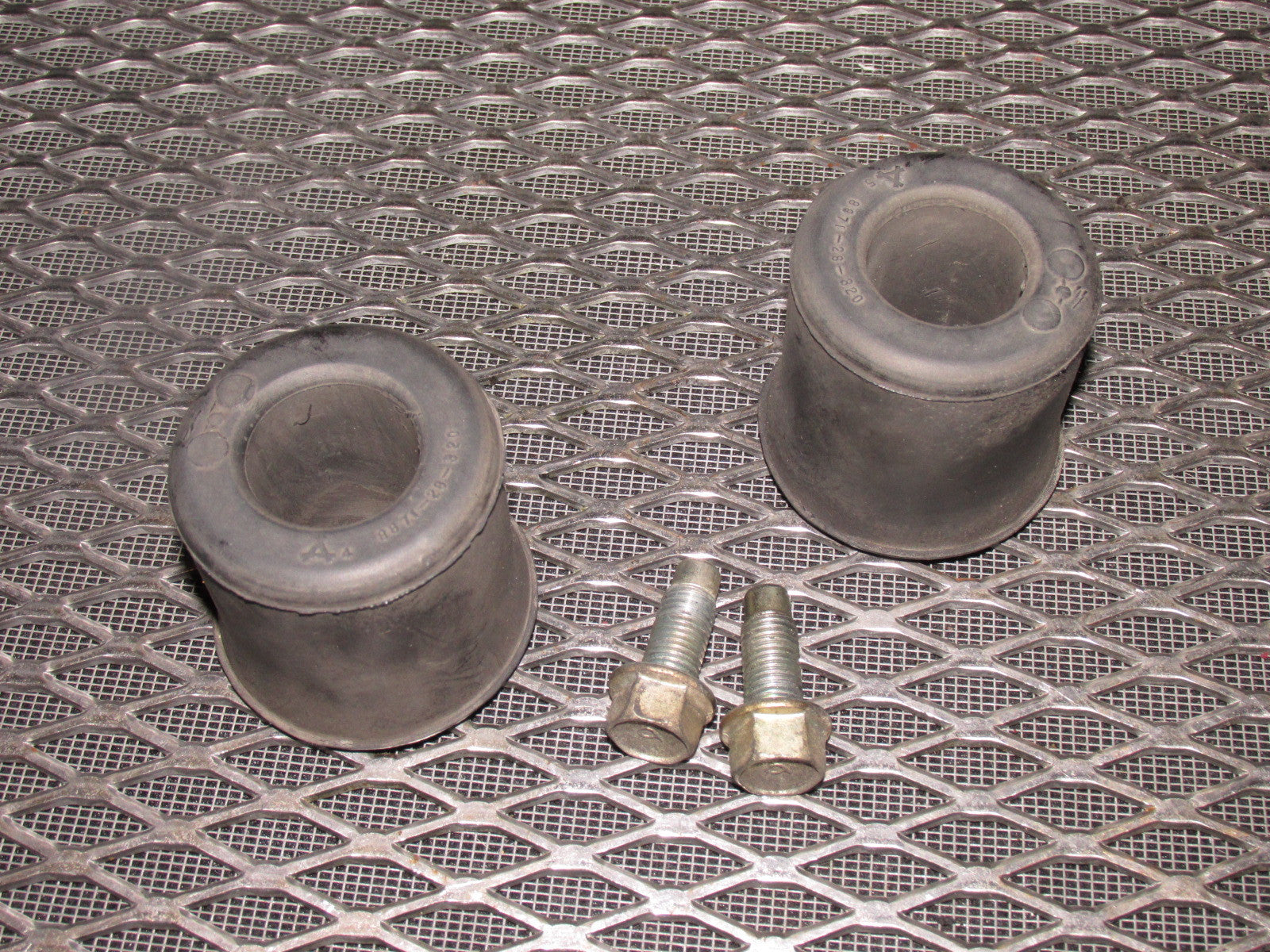 84 85 Mazda RX7 OEM Rear Shock Bushing - Set – Autopartone.com