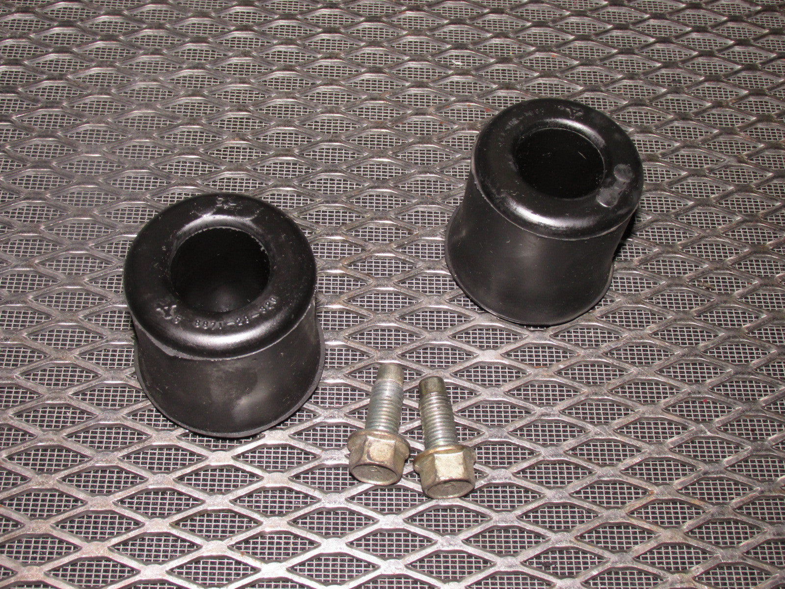 84 85 Mazda RX7 OEM Rear Shock Bushing - Set – Autopartone.com