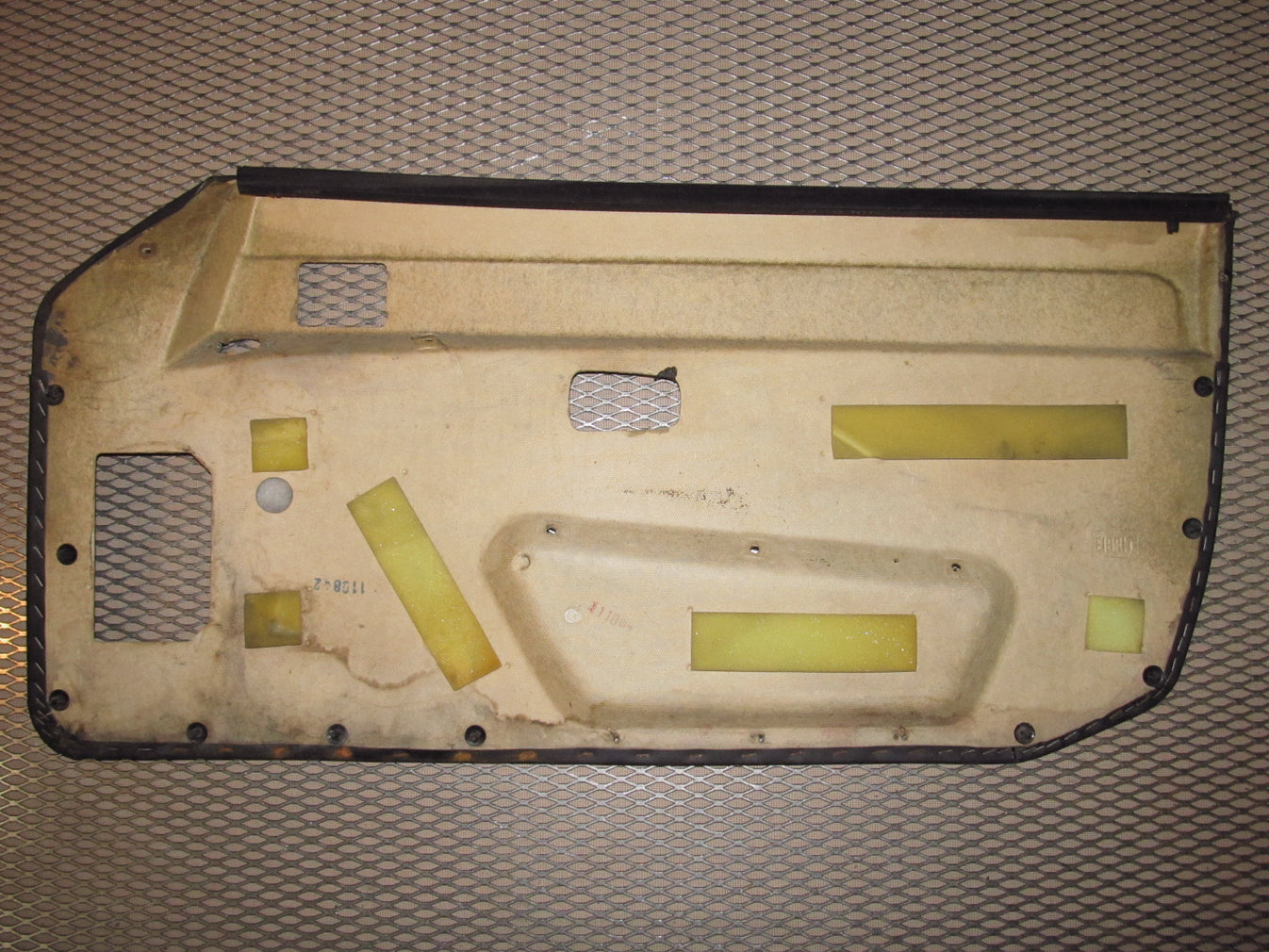 83-85 Porsche 944 OEM Door Panel - Set – Autopartone