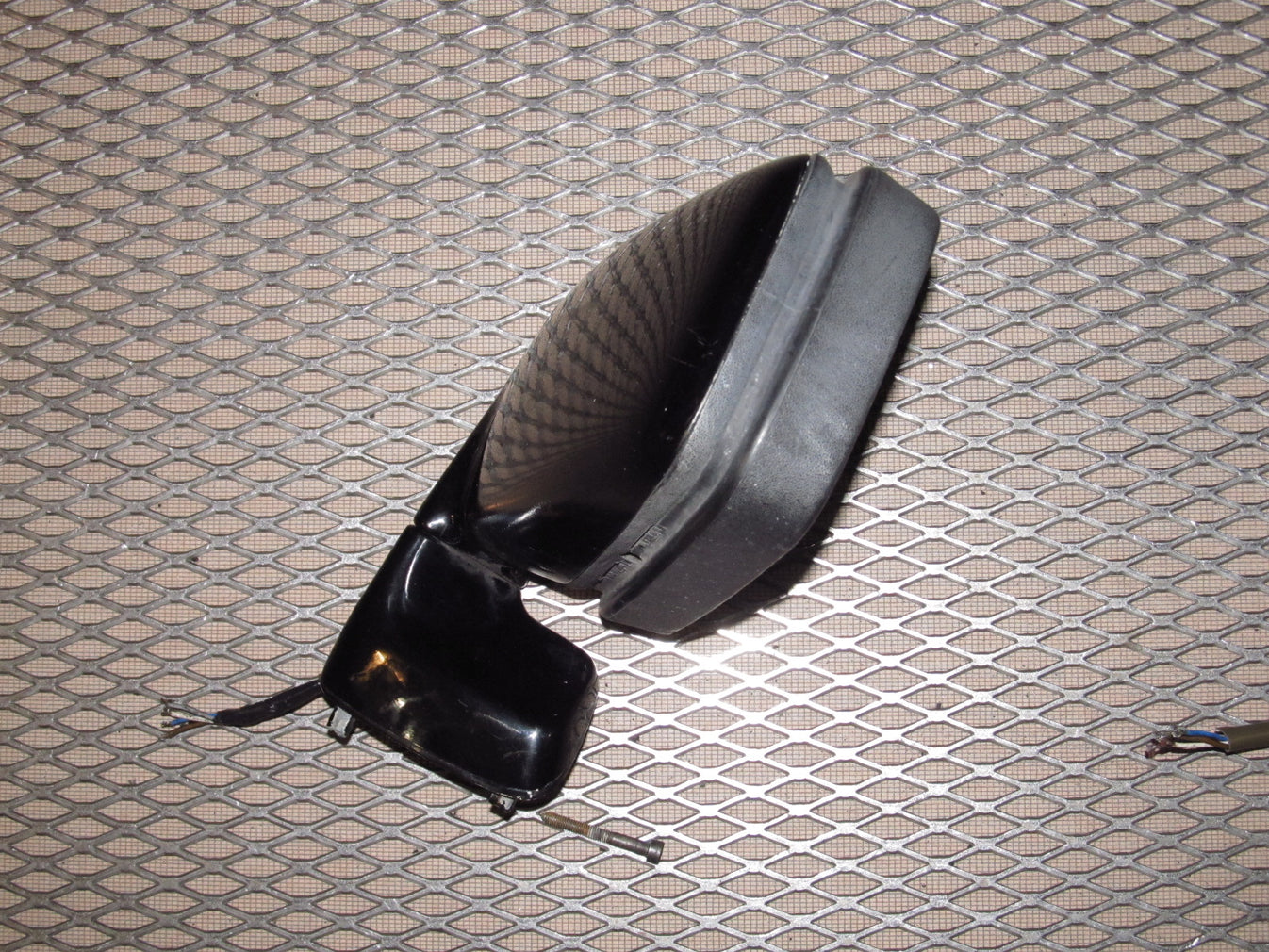 83-85 Porsche 944 OEM Power Exterior Side Mirror - Left – Autopartone