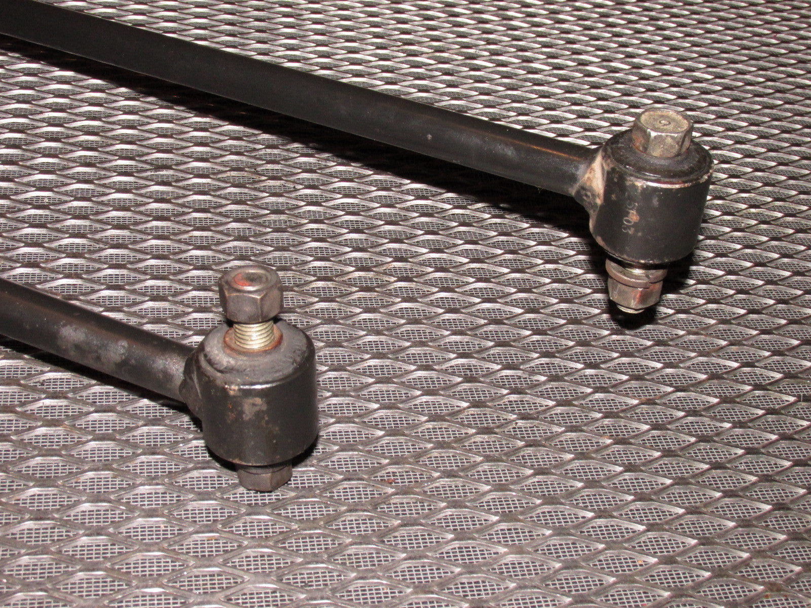 84 85 Mazda RX7 OEM Differential Watt Link Arm – Autopartone