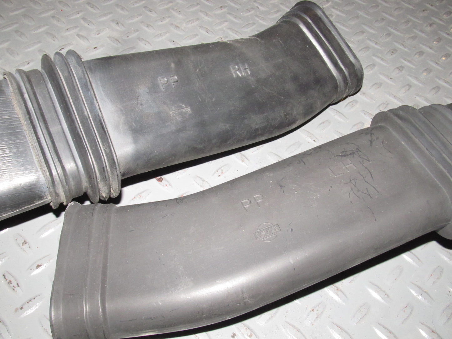 90 91 92 93 94 95 96 Nissan 300zx Non Turbo OEM Intake Air Charge Duct ...