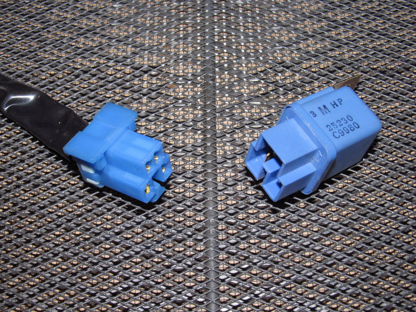 90-96 Nissan 300zx OEM Relay 25230 C9980 & Pigtail Harness – Autopartone