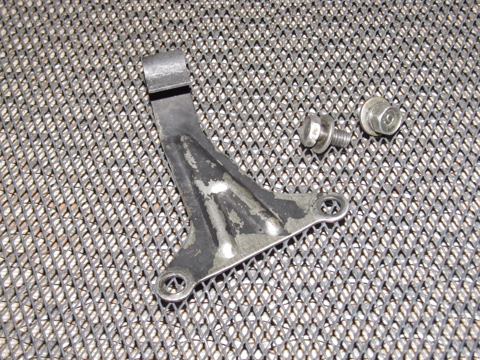 85 86 Toyota MR2 OEM Engine VSS Speed Sensor Cable Holder Bracket ...