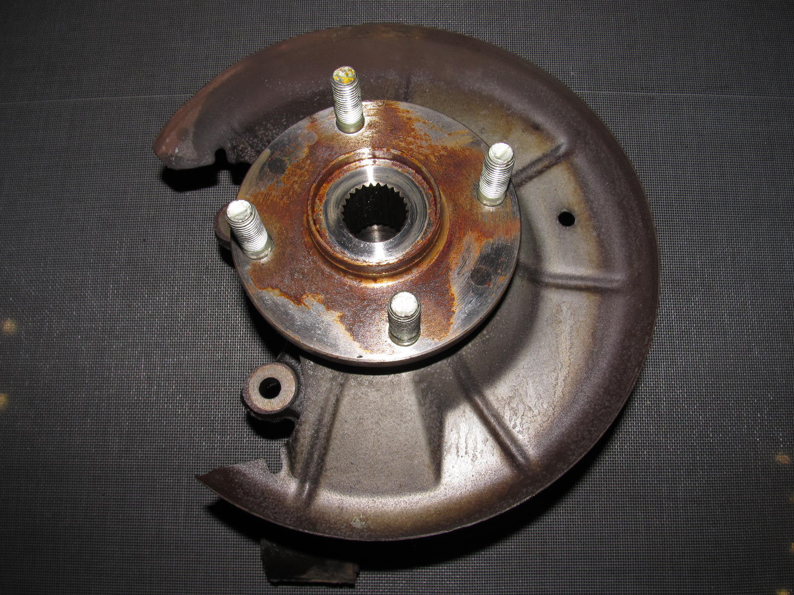 90 91 92 93 Mazda Miata OEM Wheel Spindle Knuckle & Hub - Rear Right ...