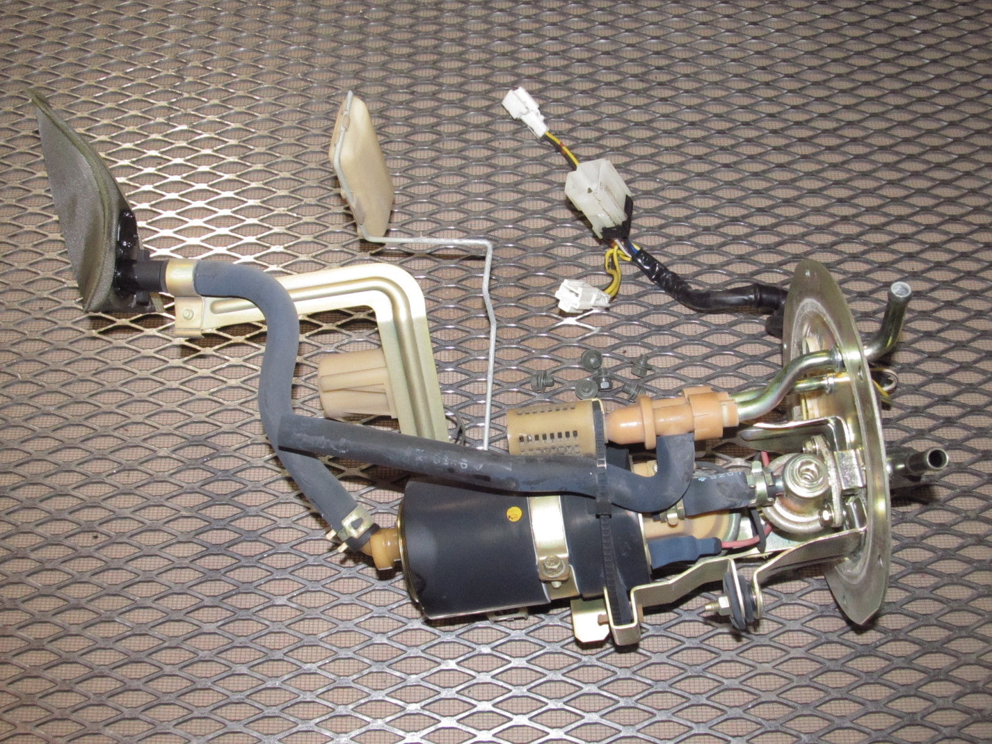90-96 Nissan 300zx OEM Fuel Pump & Sending Unit - Twin Turbo – Autopartone