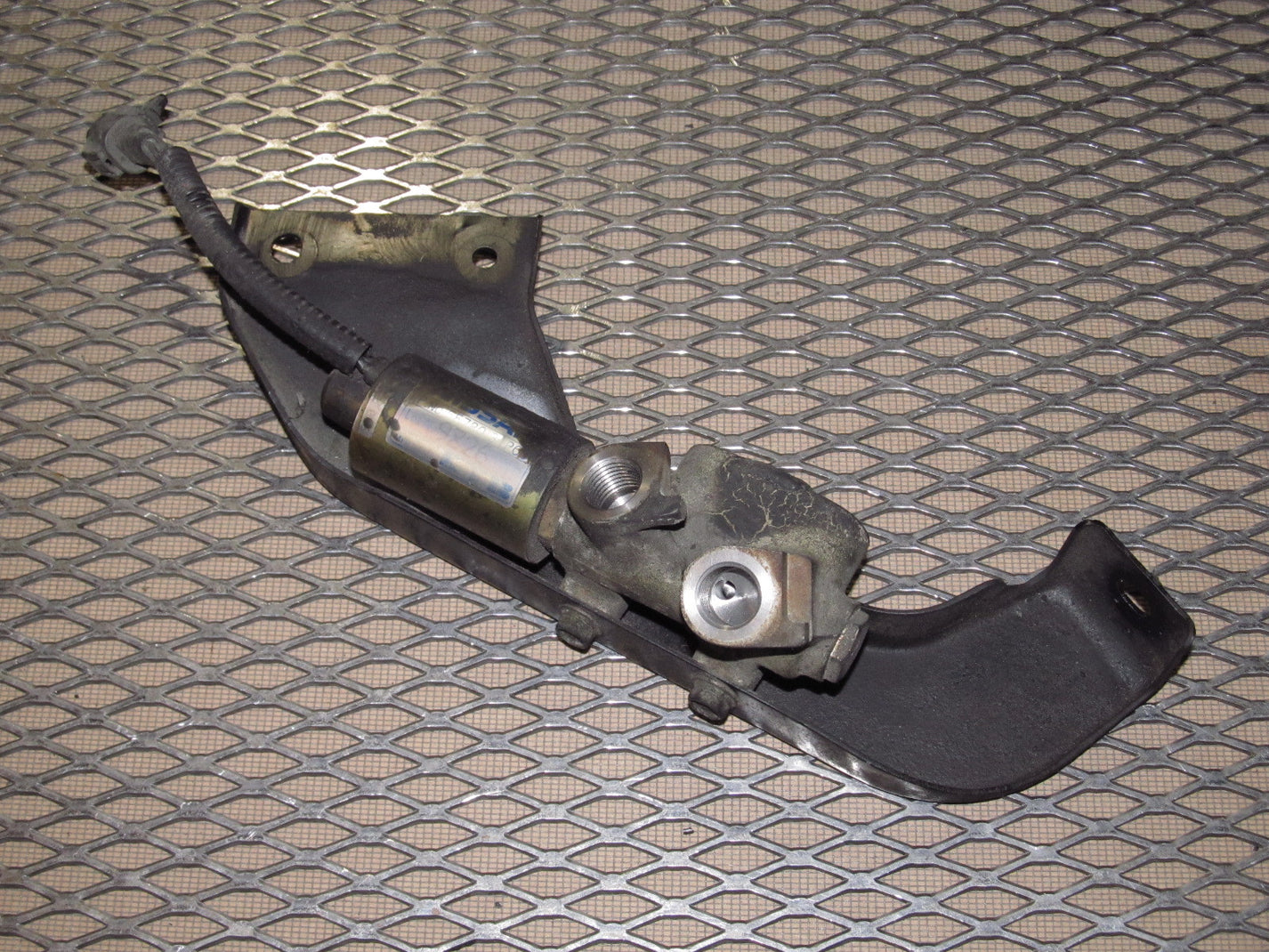 90 91 92 93 Nissan 300zx OEM Hydraulic Hicas Rear Power Steering Solen ...