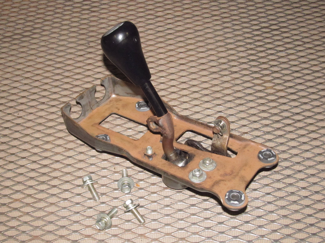 85 86 Toyota MR2 OEM Shifter & Shift Knob - M/T – Autopartone