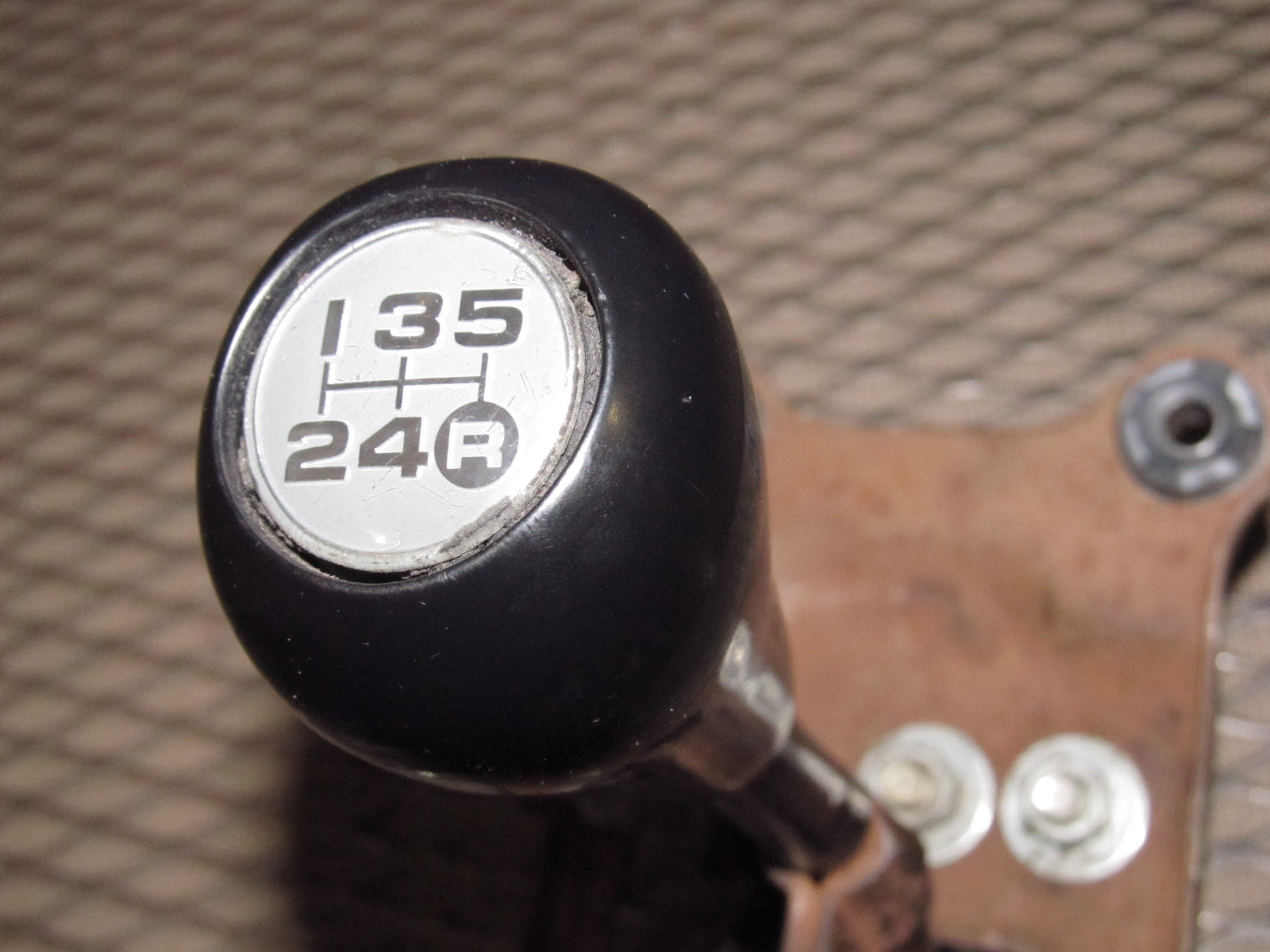 85 86 Toyota MR2 OEM Shifter & Shift Knob - M/T – Autopartone