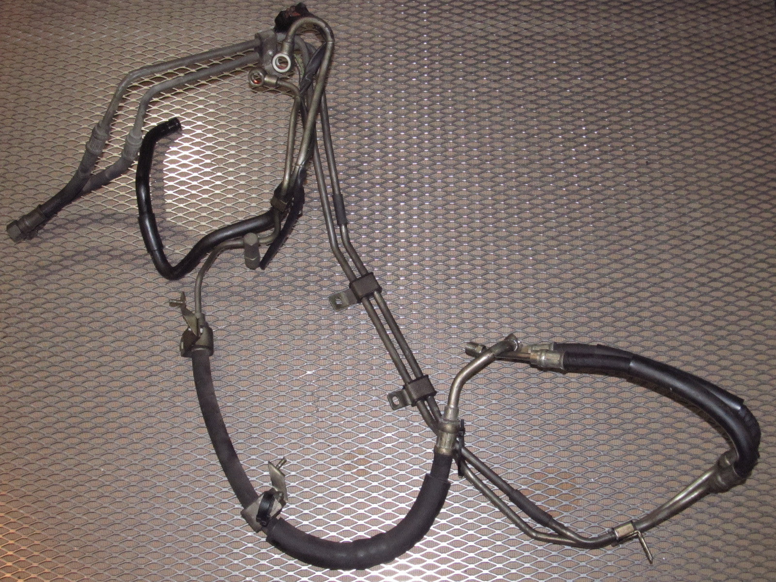 90-93 Nissan 300zx OEM Power Steering Line Hose - Twin Turbo – Autopartone