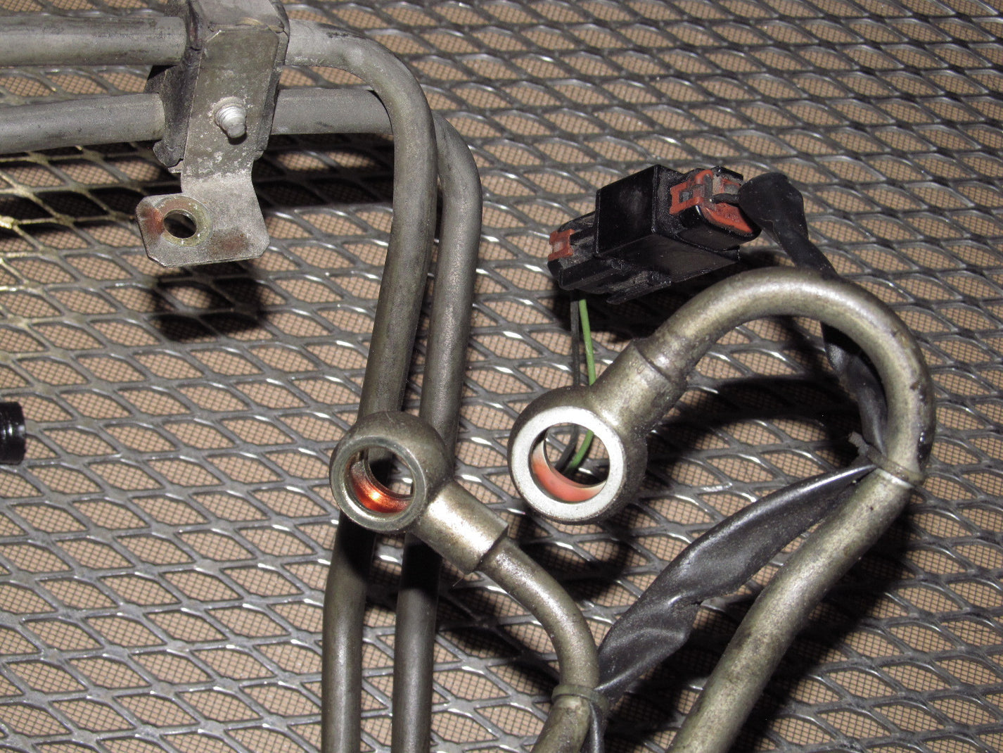 90-93 Nissan 300zx OEM Power Steering Line Hose - Twin Turbo – Autopartone