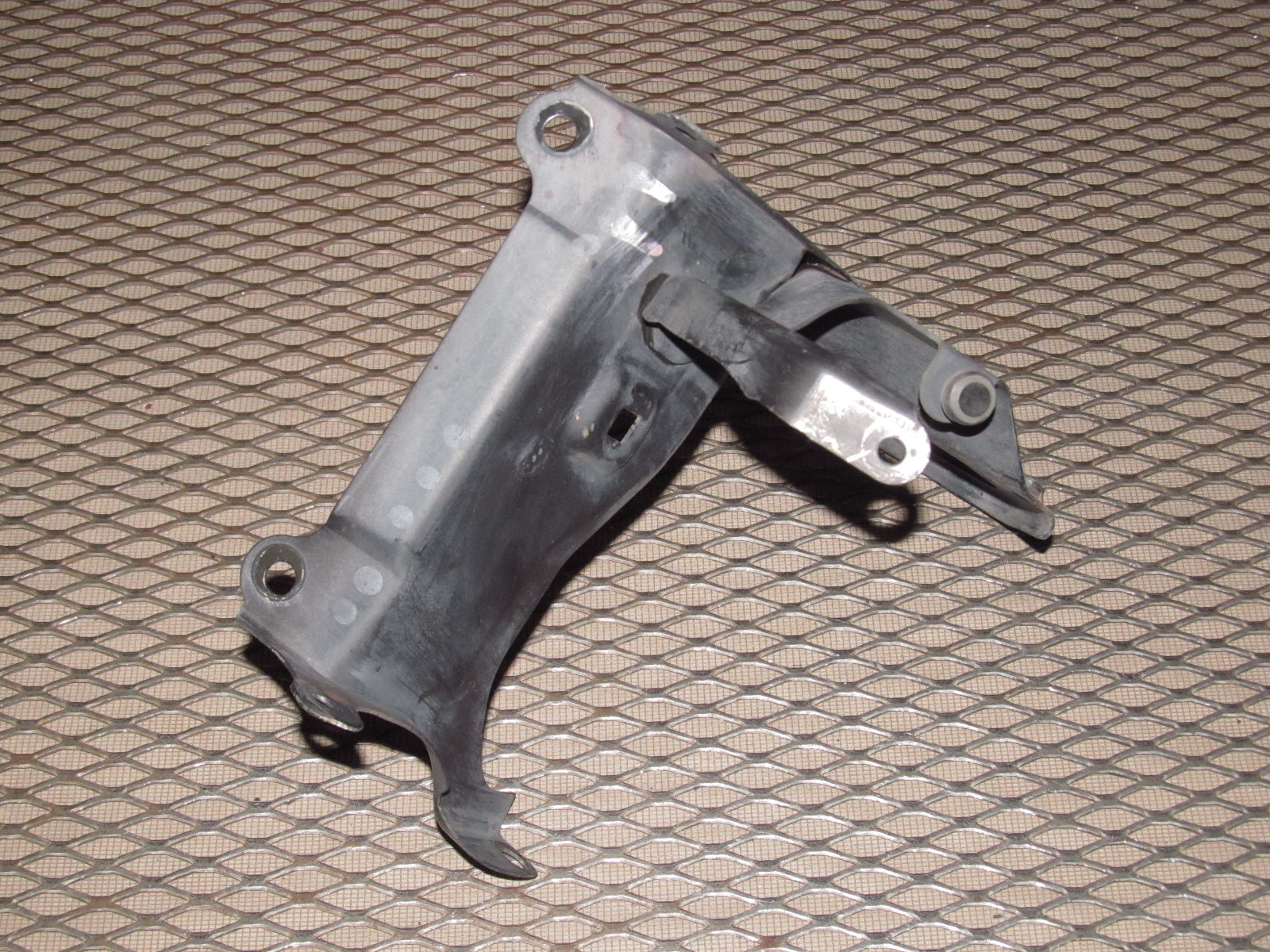 91 92 93 94 95 Toyota MR2 OEM Headlight Motor Mounting Bracket - Left ...