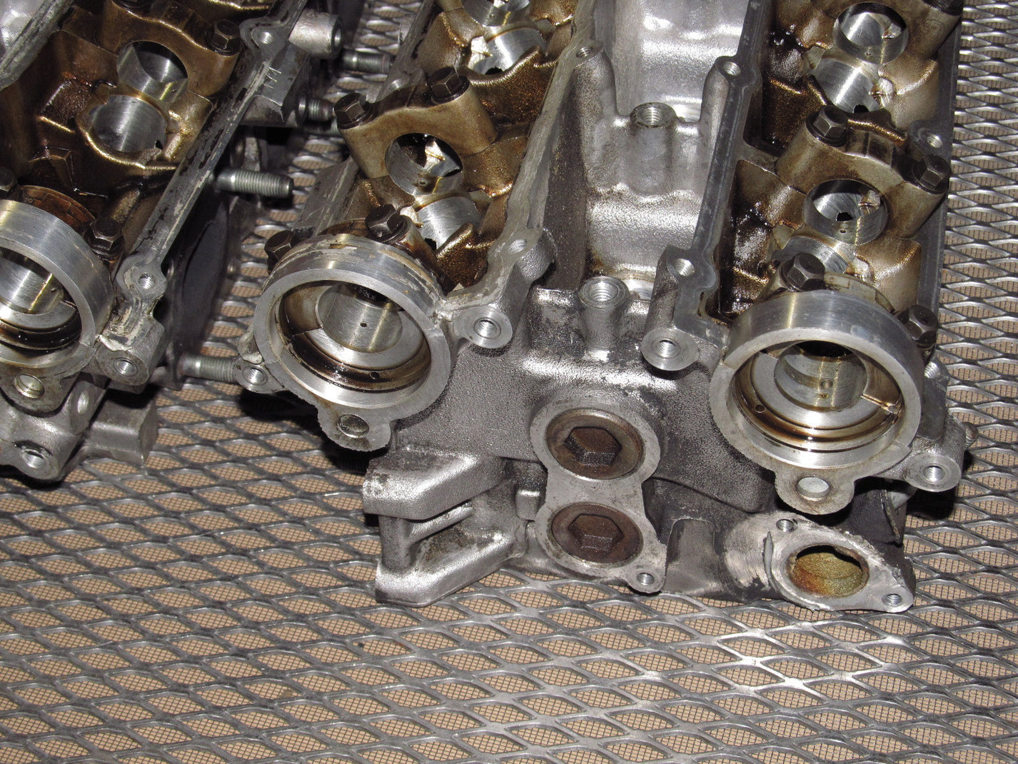 90-96 Nissan 300zx OEM Cylinder Head - Twin Turbo VG30DETT – Autopartone