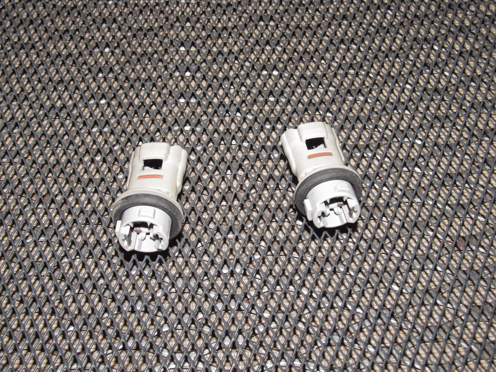 91 92 93 94 95 Toyota MR2 OEM Front Side Marker Light Bulb Socket Set ...