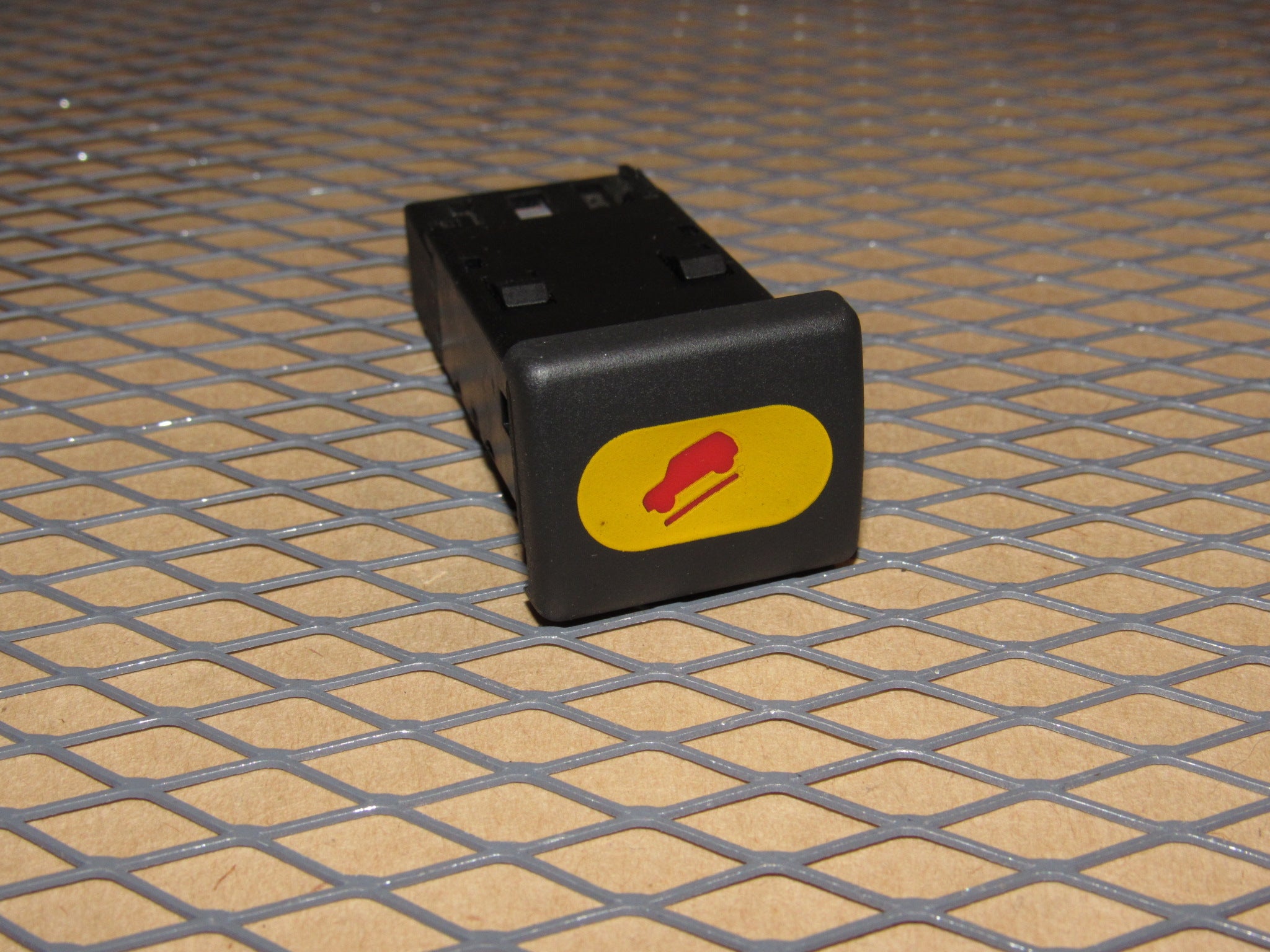 99 00 01 02 Land Rover Discovery OEM HDC Hill Descent Control Switch ...