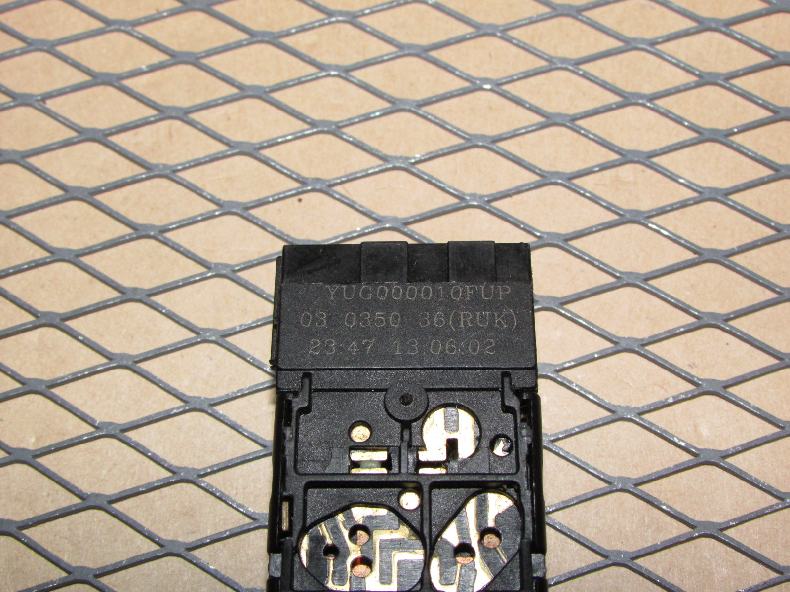 02 03 Land Rover Freelander OEM HDC Hill Descent Control Switch ...