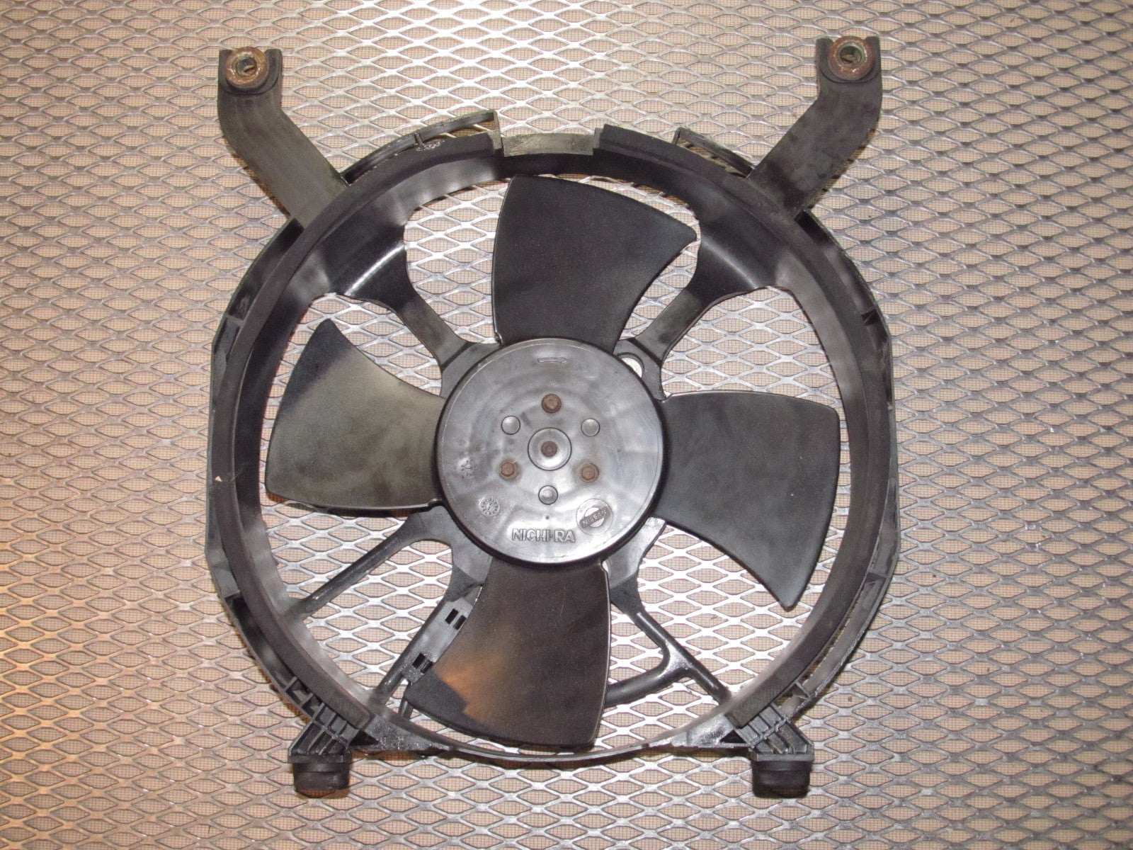 90-96 Nissan 300zx OEM A/C Condenser Fan – Autopartone