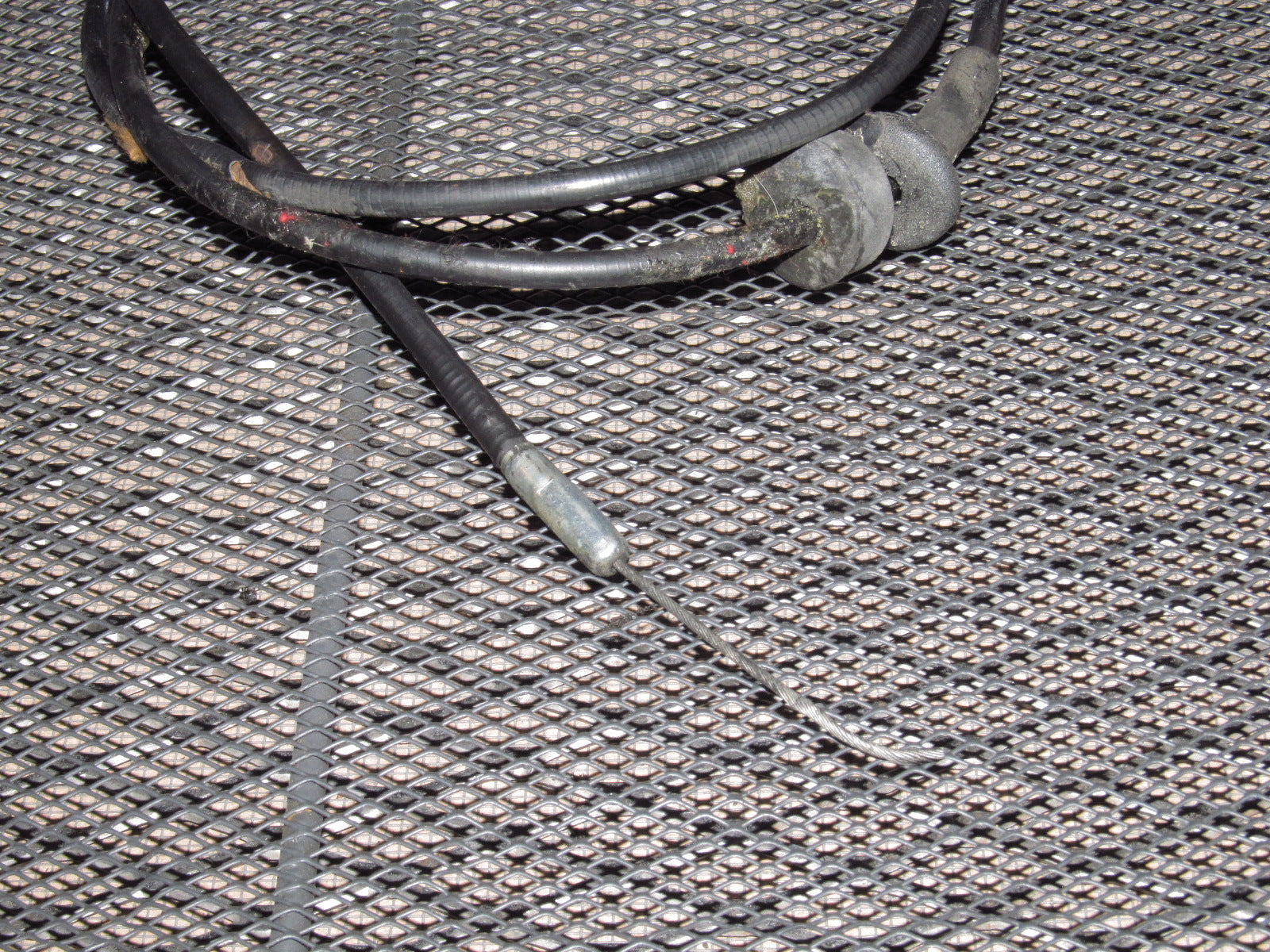83-85 Porsche 944 OEM Hood Release Lever & Cable – Autopartone.com