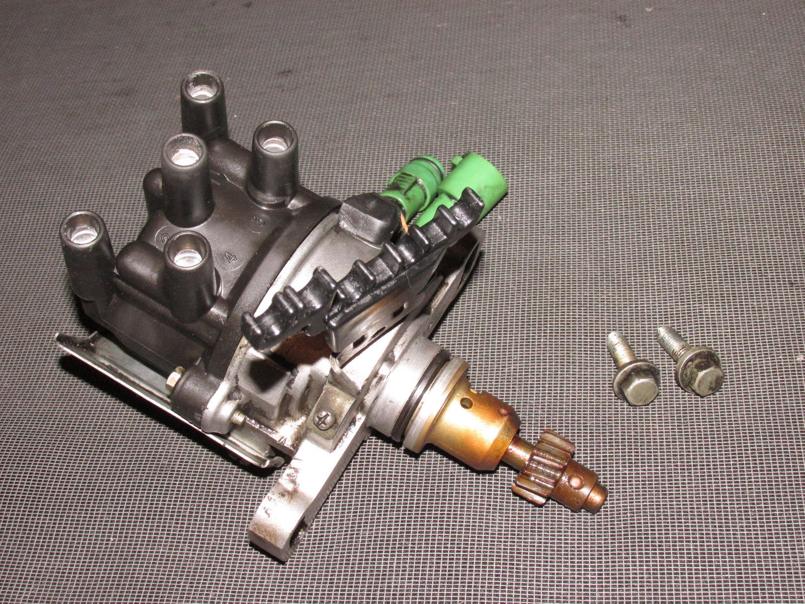 87 88 89 Toyota MR2 OEM Ignition Distributor - 4AGE – Autopartone