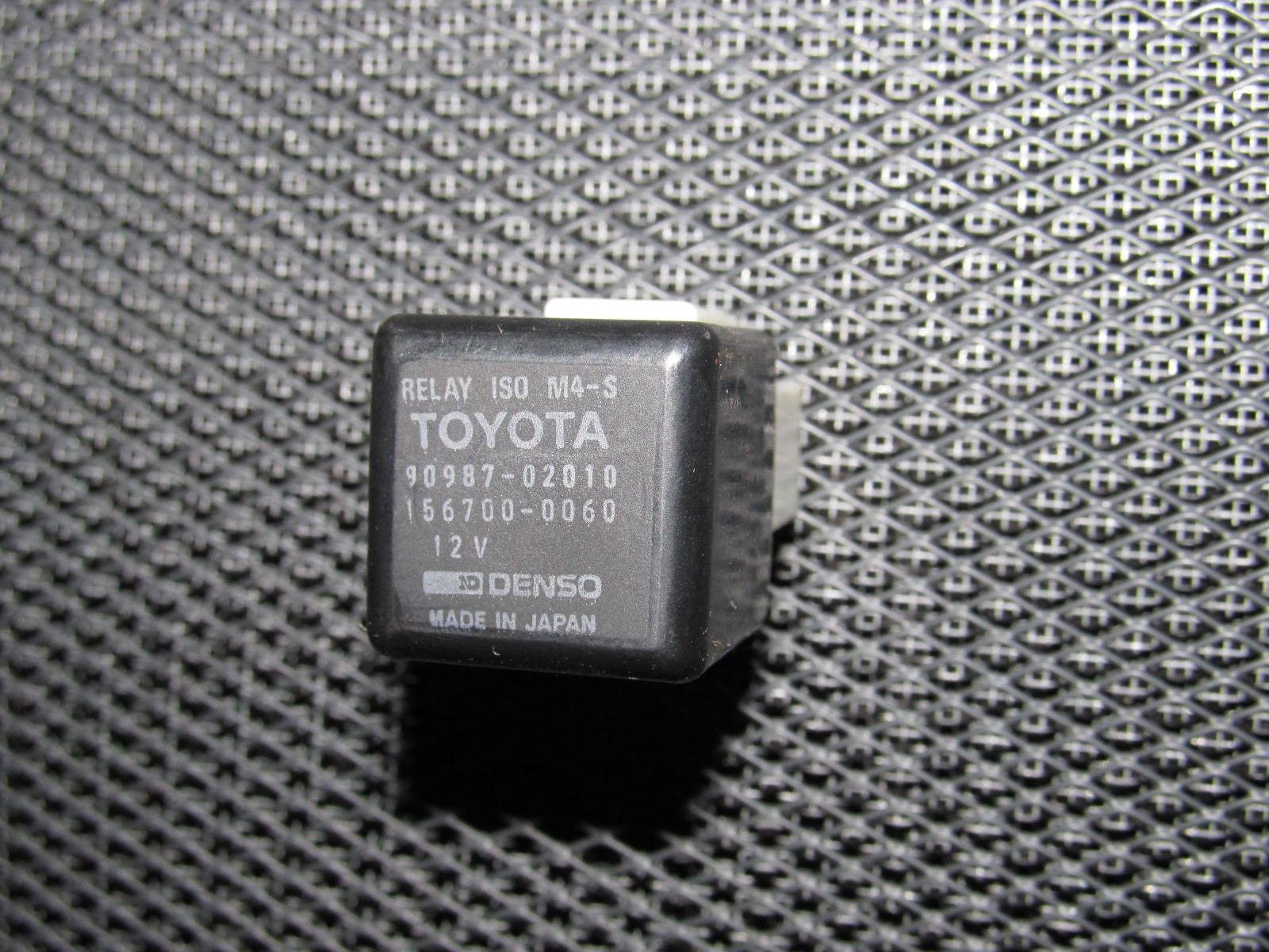 91 92 93 94 95 Toyota MR2 OEM Relay ISO M4-2 90987-02010 – Autopartone