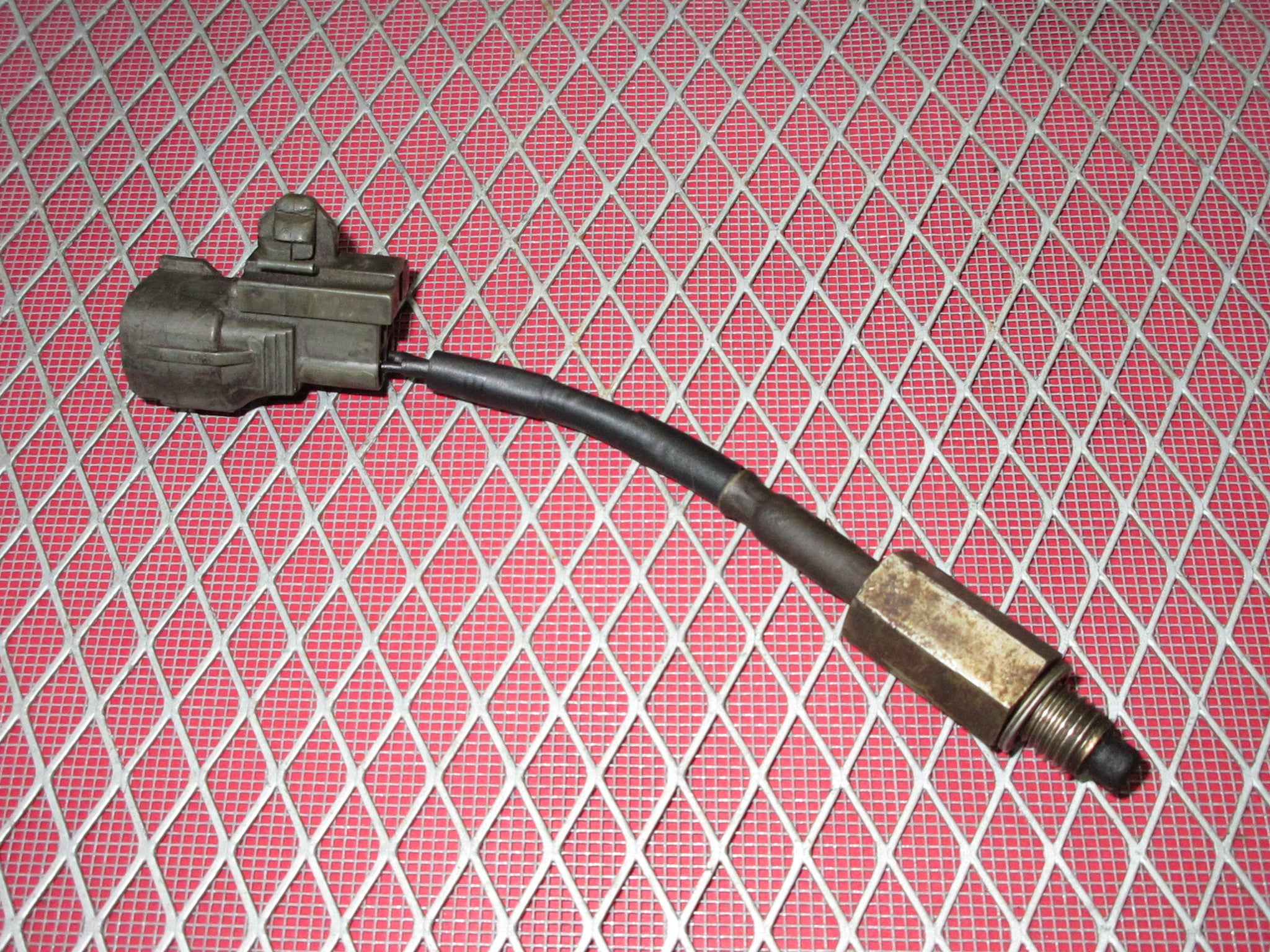 92 93 Lexus ES300 OEM EGR Valve Sensor – Autopartone.com