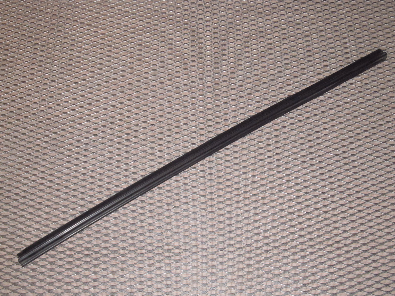 83-85 Porsche 944 OEM Exterior Window Guide Moulding - Left ...