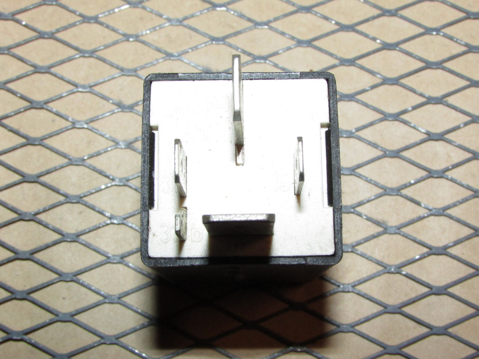 Audi & Volkswagen Relay 321 906 059 H – Autopartone