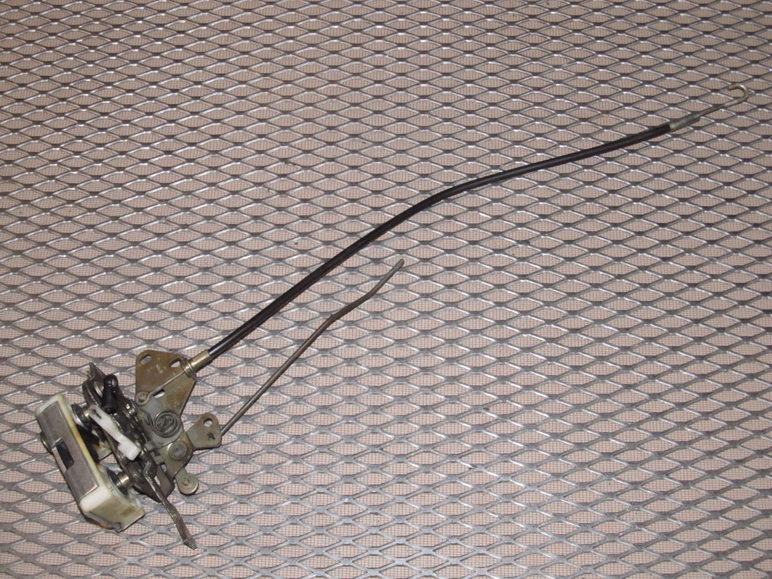 83-85 Porsche 944 OEM Door Latch Assembly - Left – Autopartone