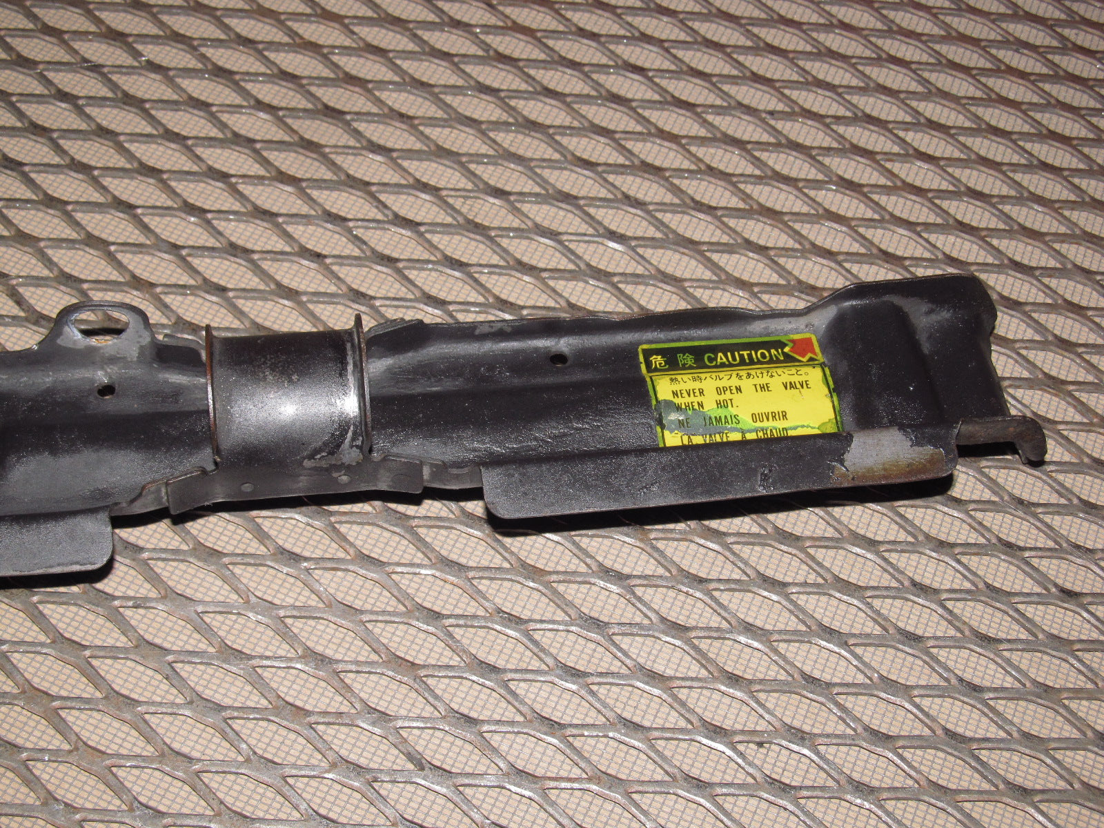 91 92 93 94 95 Toyota MR2 OEM Radiator Mounting Bracket – Autopartone.com