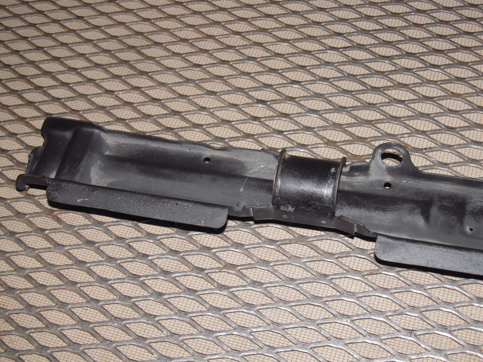 91 92 93 94 95 Toyota MR2 OEM Radiator Mounting Bracket – Autopartone.com