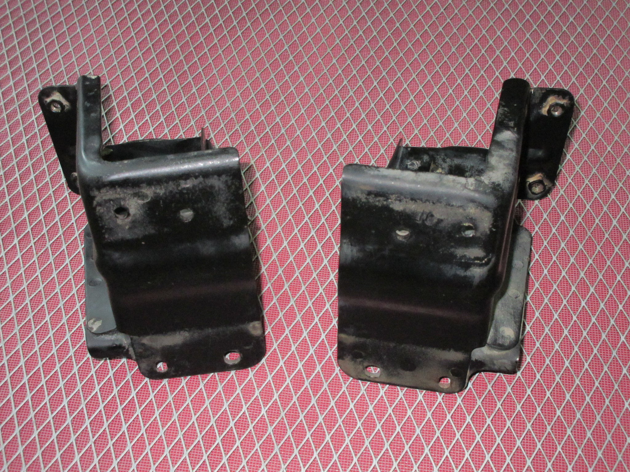 92 93 Lexus ES300 OEM Front Bumper Reinforcement Bar Mounting Bracket ...
