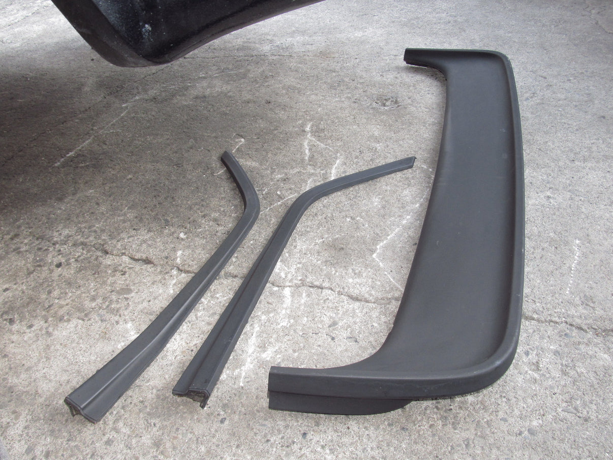 83-85 Porsche 944 OEM Spoiler – Autopartone.com