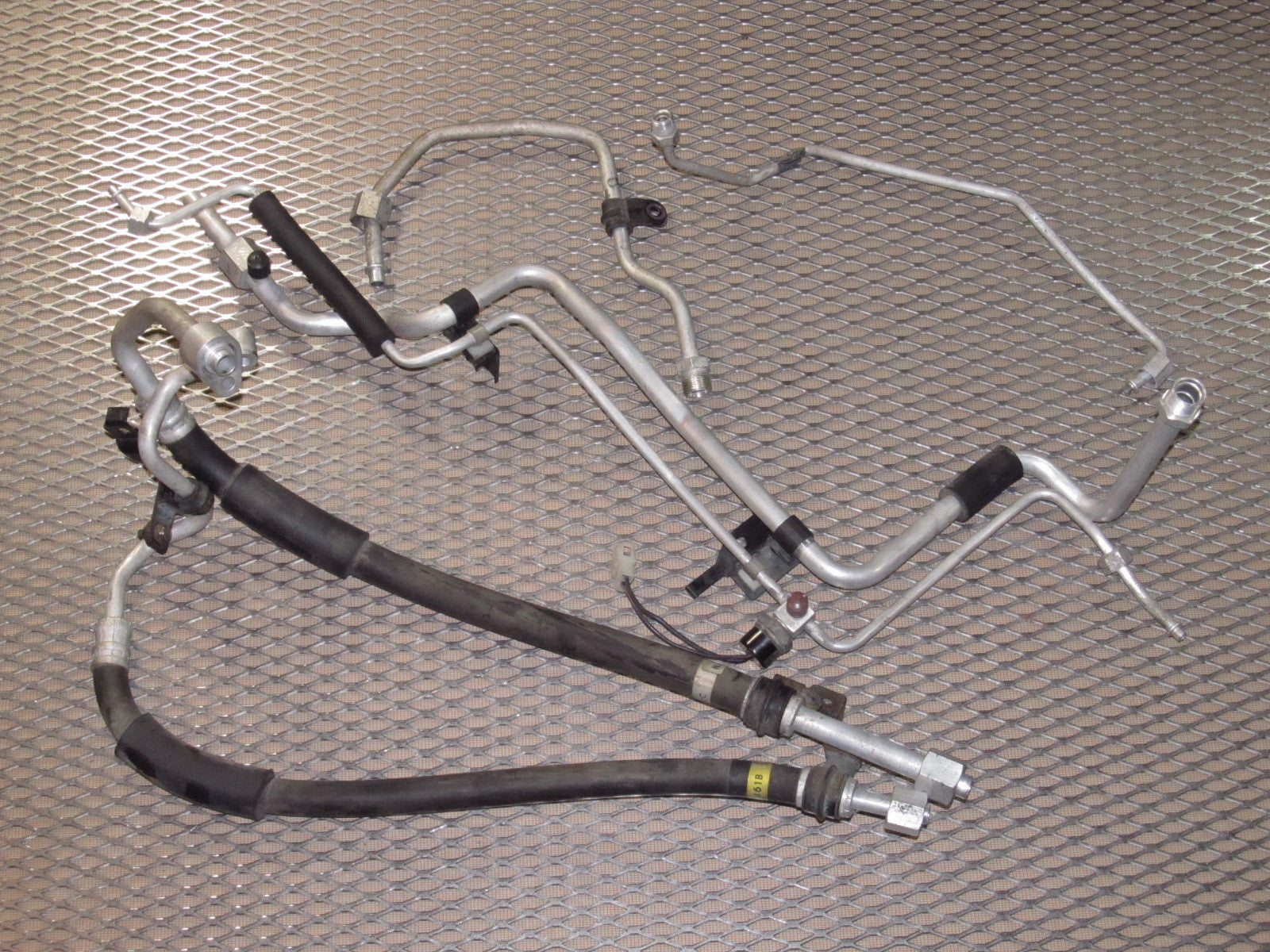 90 91 92 93 Mazda Miata OEM A/C Hose Fitting – Autopartone