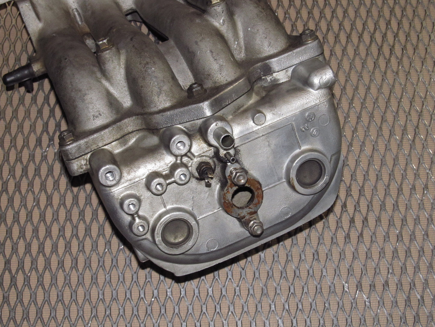 86 87 88 Mazda RX7 OEM Intake Manifold - NA – Autopartone