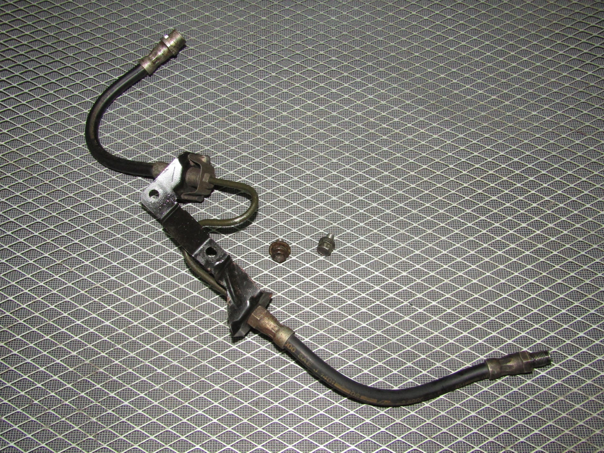 92 93 94 95 BMW 325 OEM Rear Brake Hose & Line - Left – Autopartone.com